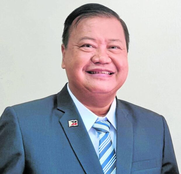 Ex-presidential bet Joey Montemayor files COC for senator