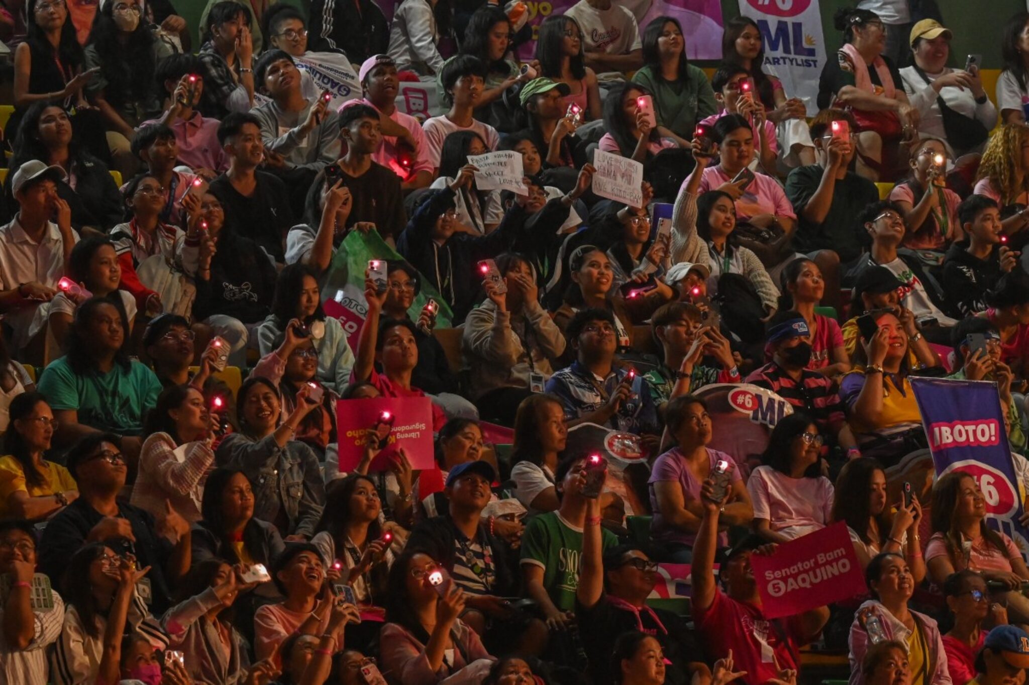 Duterte praise, PH election spin driven by fake accounts – study