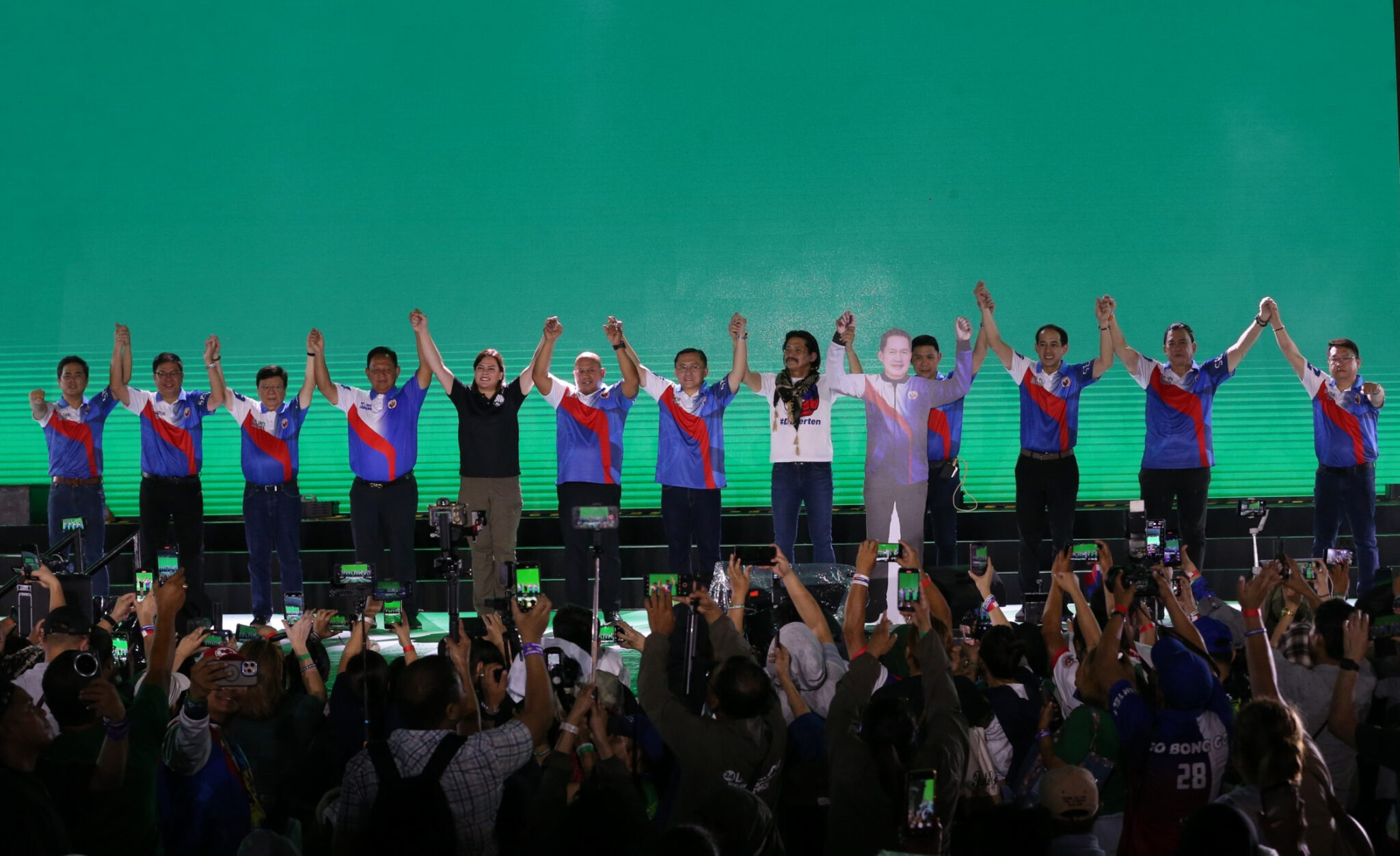 PDP-Laban ‘miting’ doubles as call to defend Dutertes